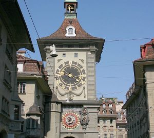 18 Incredible Astronomical Clocks From All The World - RankRed