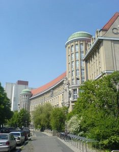 15 Largest Libraries In The World | According To Catalogued Size - RankRed