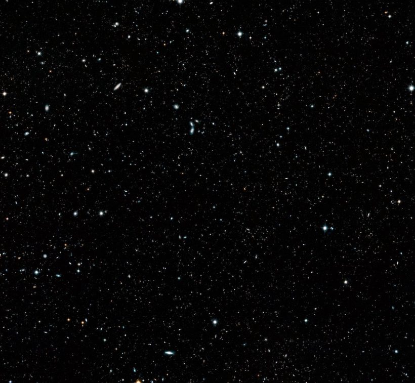 Hubble Legacy Field: A Broad View Of Distant Universe - RankRed
