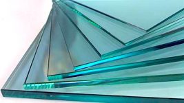 How Is Glass Made? [Two Main Methods] - RankRed