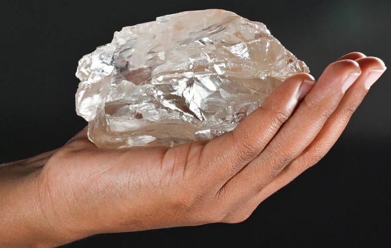 The 11 Largest Diamonds In The World [As of 2026] - RankRed