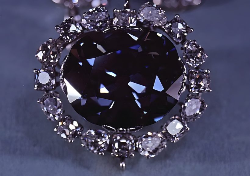 10 Hardest Minerals In The World | On Mohs Scale - RankRed