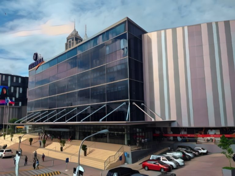 19 Biggest Malls In The World | 2026 Edition - RankRed