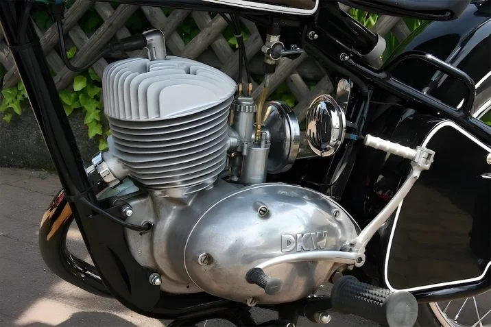 17 Different Car Engine Types | Explained - RankRed