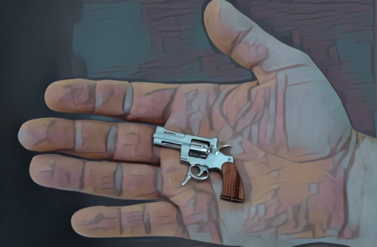 19 Smallest Things In The World - RankRed