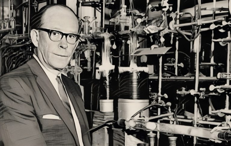 14 Famous Chemists And Their Contributions [2025 Edition] - RankRed